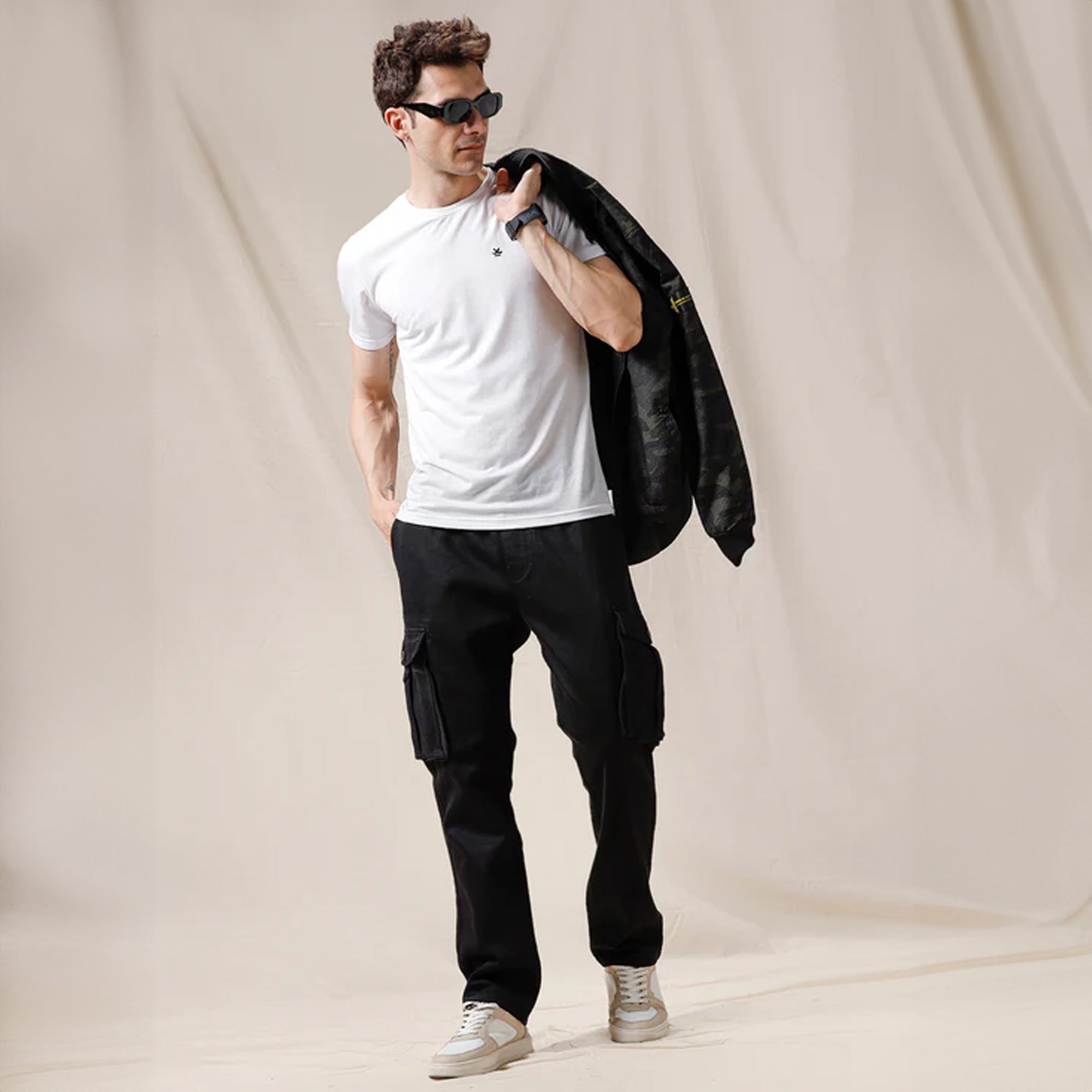 Stylish Track Pant for Men | Buy Trackpants Online | Wrogn