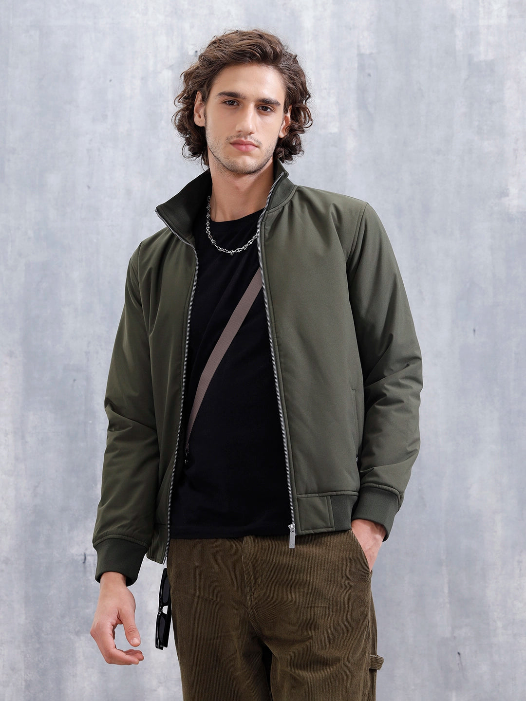 Solid Casual Slim Fit Bomber Jacket | Olive – Wrogn