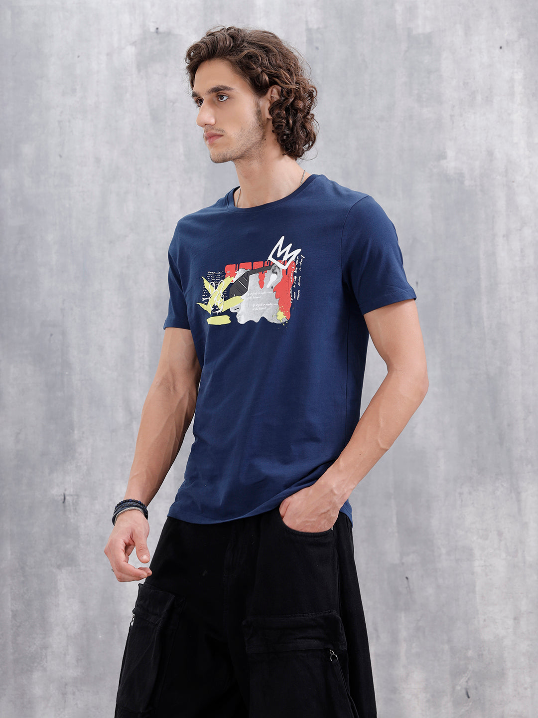 Graffiti Inspired Chest Graphic Slim Fit T-Shirt | Navy Blue – Wrogn