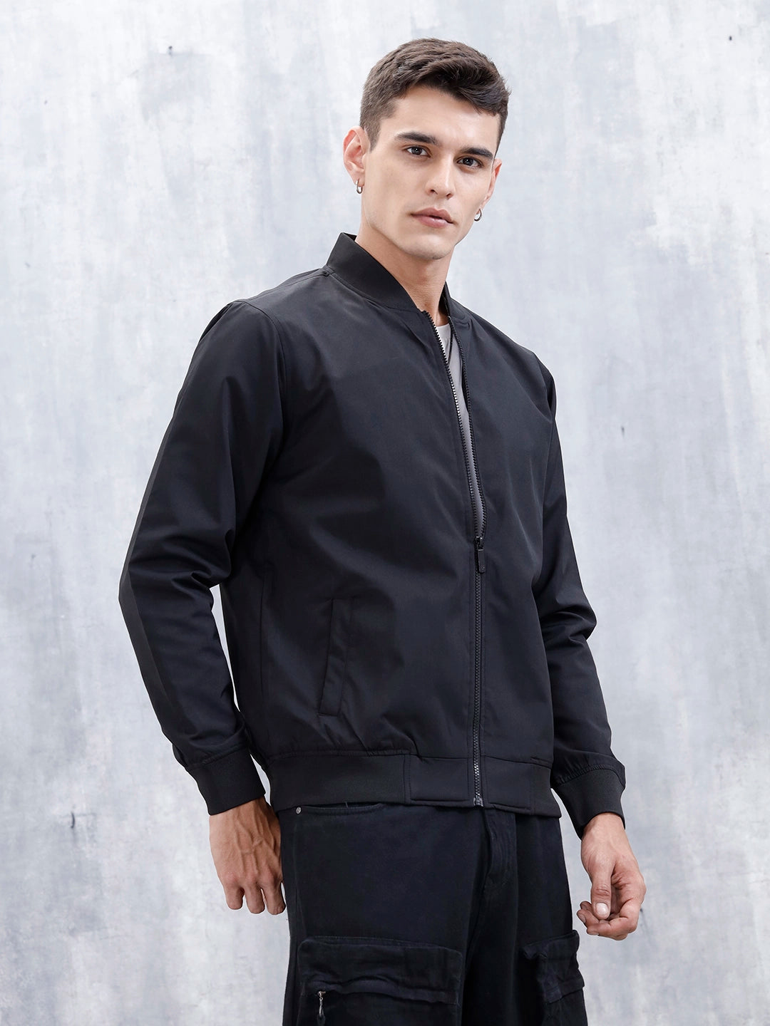 Men's Solid Casual Regular Fit Bomber Jacket | Black – Wrogn
